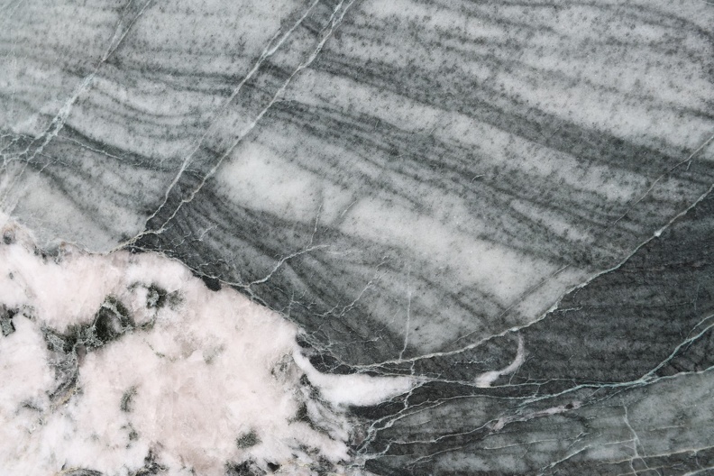 Quartzite Countertops • Kitchen & Bathroom Countertops